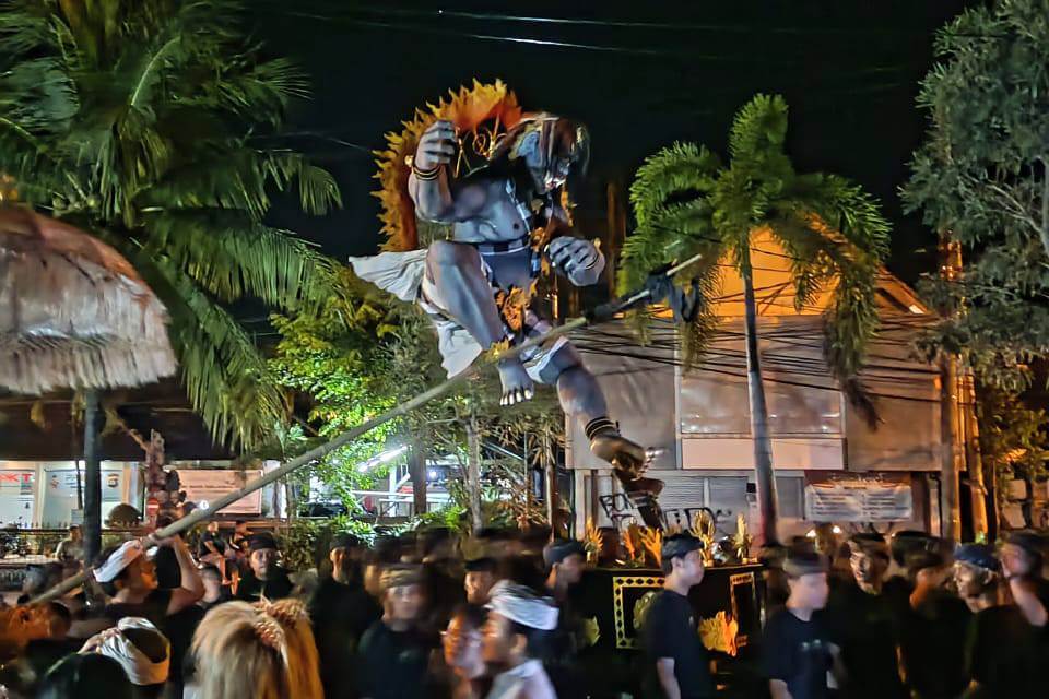 Nyepi Saka 1945 - Dari Melasti Sampai Ngembak Geni - a6bali Nyepi Saka 1945 - Dari Melasti Sampai Ngembak Geni - a6bali